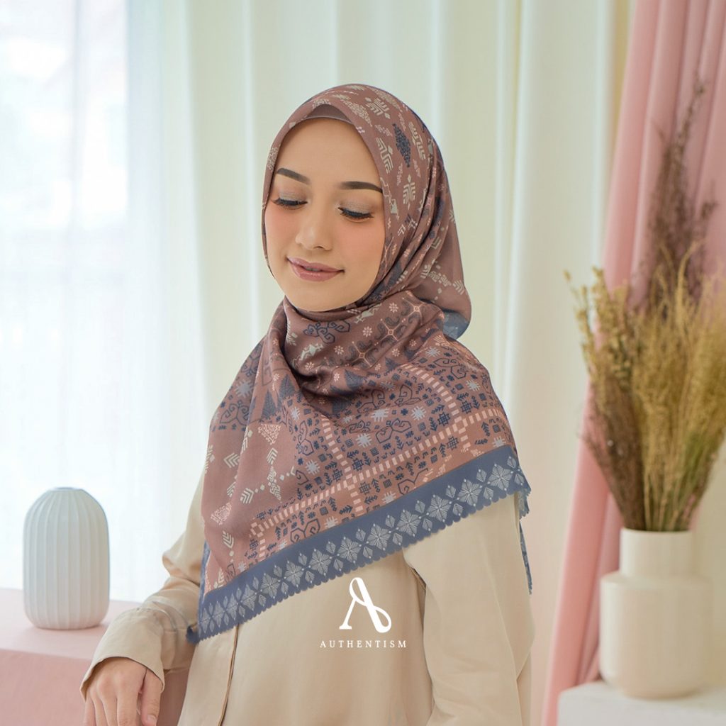 Yumna Scarf - Authentism