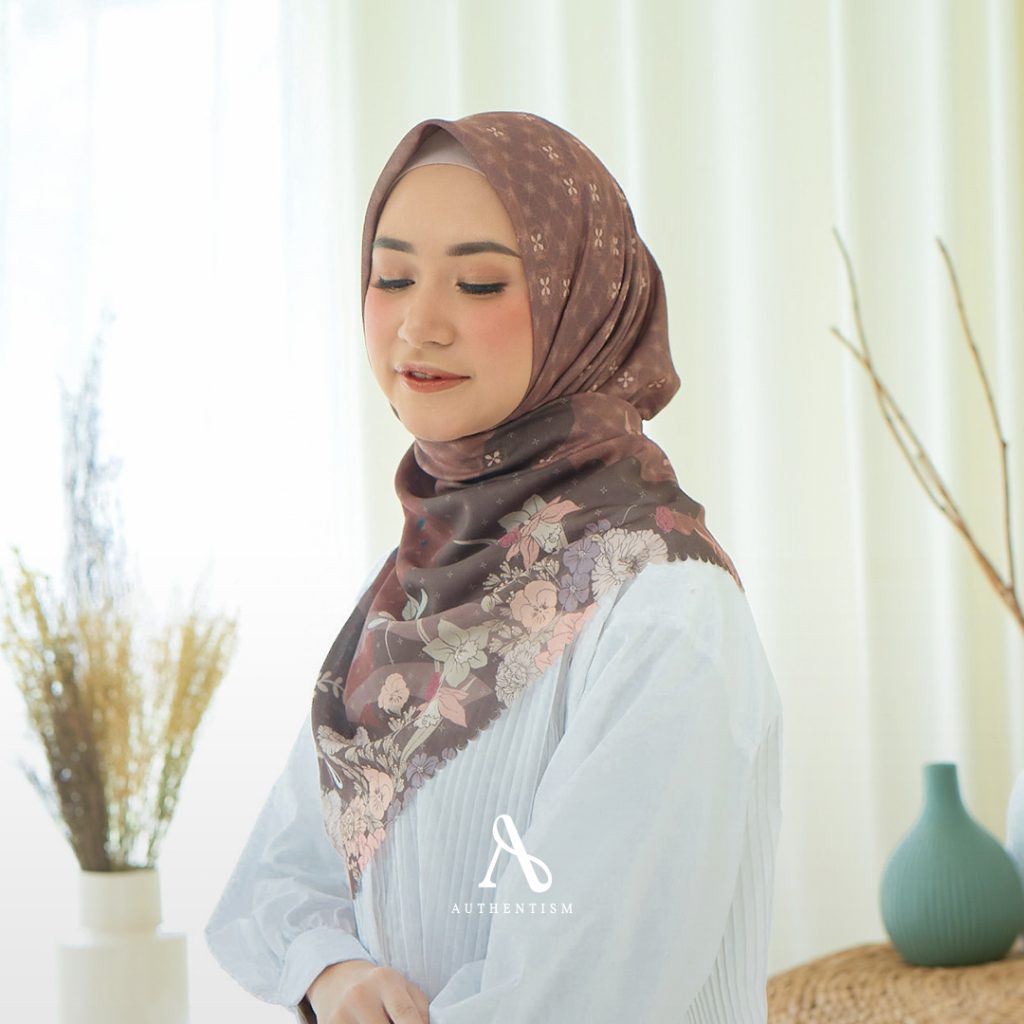 Nawra Scarf - Authentism