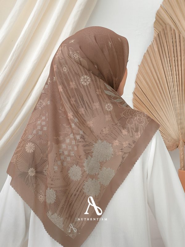 Ghania Scarf - Authentism
